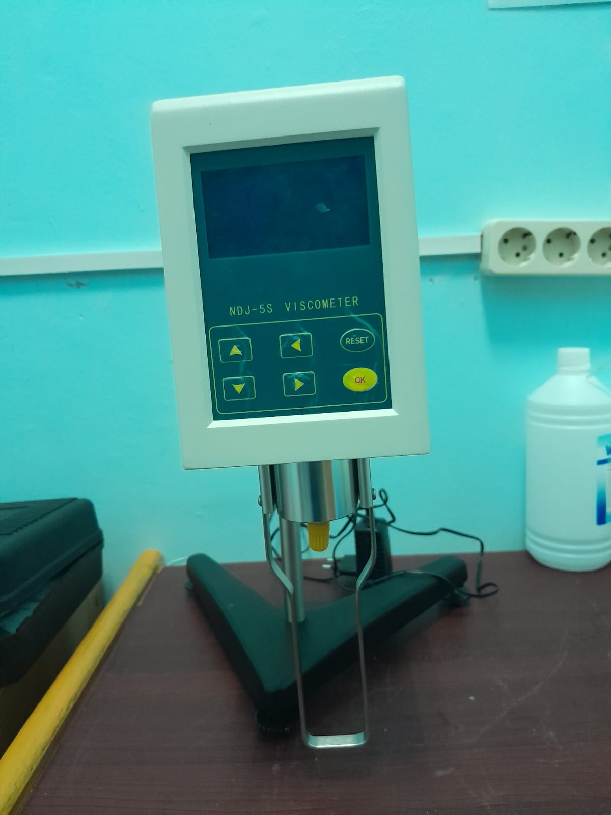 Viskometer - Labor Terpadu